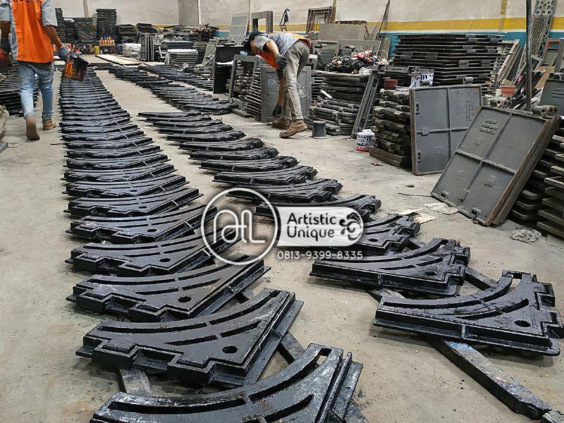 Grill Pohon Tanaman Pelindung Akar - Ayem Tentrem Logam