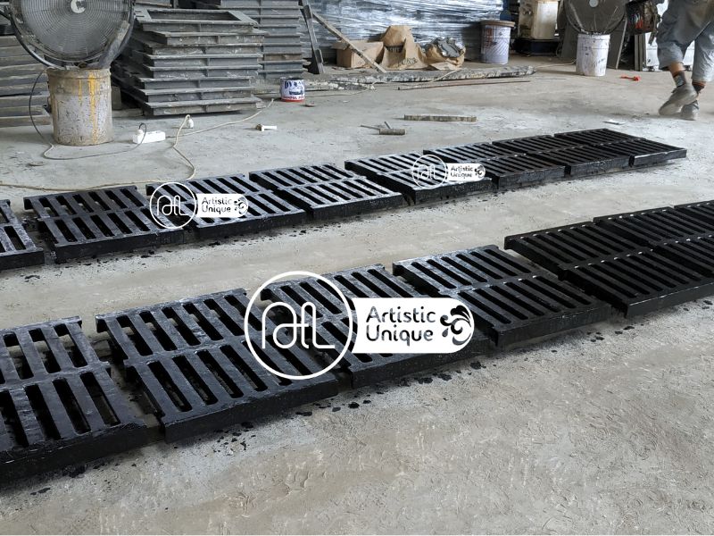 Tutup Selokan Besi Drainase Berkualitas | Ayem Tentrem Logam