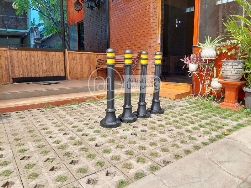 Bollard Besi Cor Pembatas Jalan Penataan Kawasan Modern | Ayem Tentrem ...
