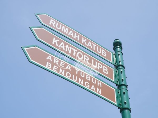 Plang Jalan Penunjuk Arah Kota | Ayem Tentrem Logam
